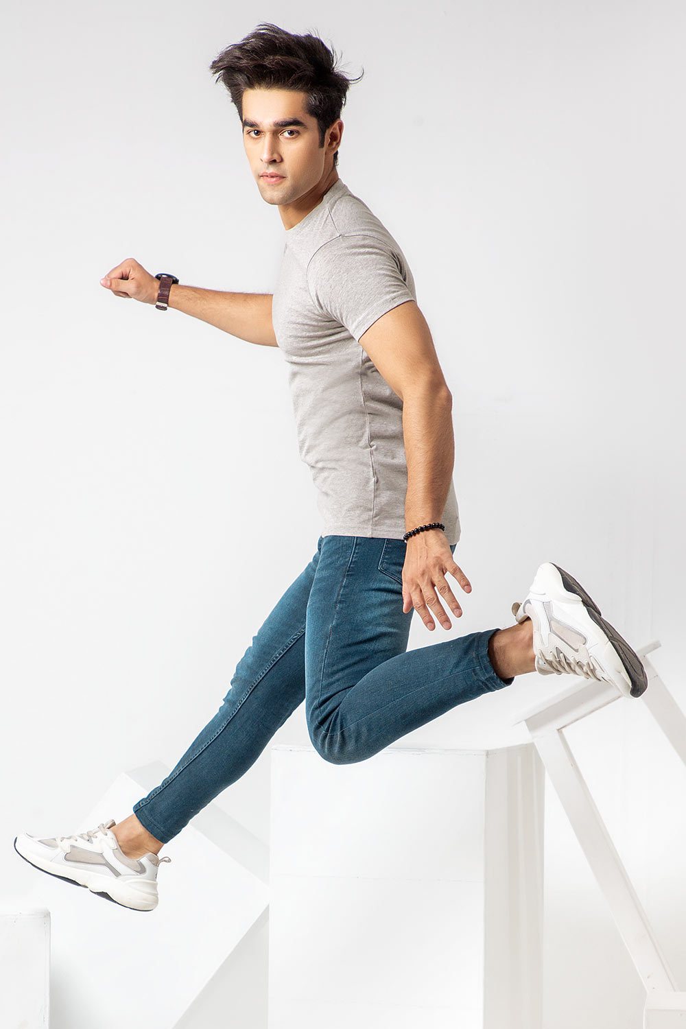 Basic Heather Grey T-shirt for Men Online at Best Price | UrbanRoad.pk – Urban Road